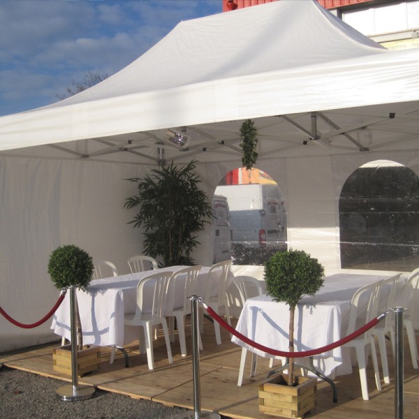TENTES de RECEPTION - BARNUMS - CHAPITEAUX-Tente à monter soi-même ...